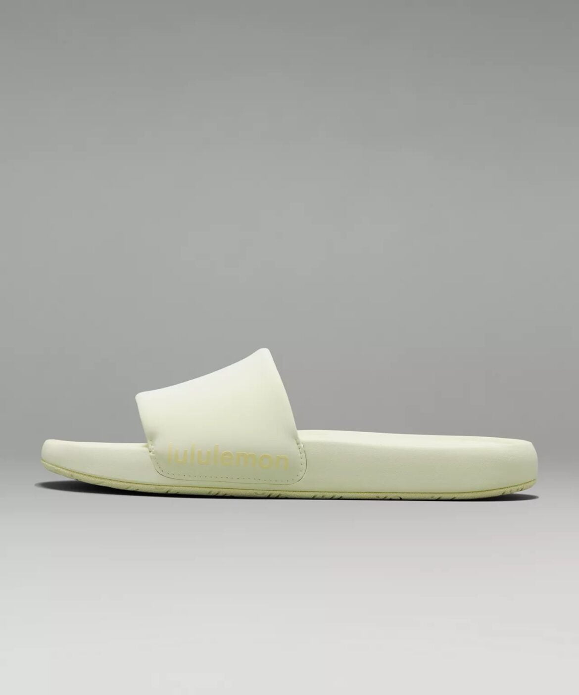 lululemon shoes: lululemon slides review + outfits - The Sweat Edit